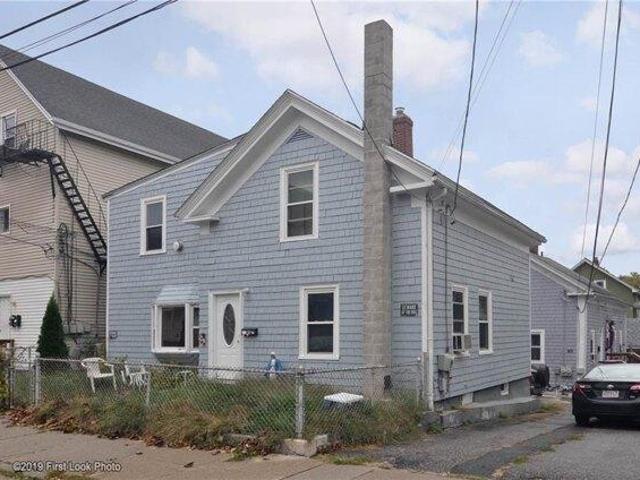 house with 8 bedroom, Woonsocket RI DS104411163