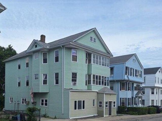 house with 8 bedroom, Worcester MA DS104043599