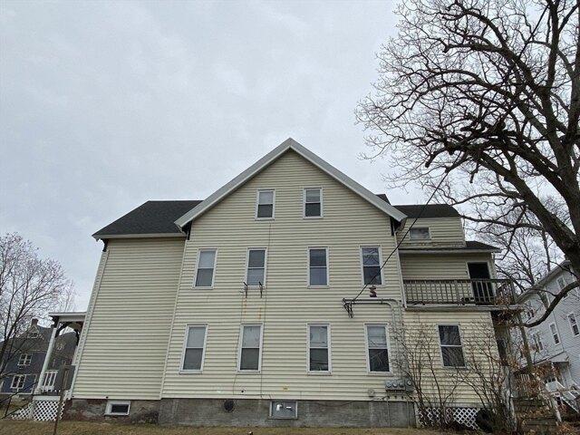 house with 8 bedroom, Worcester MA ES103437170