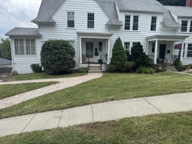 house with 8 bedroom, Worcester MA ES105416637