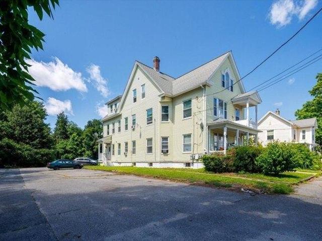 house with 8 bedroom, Worcester MA ES105140897