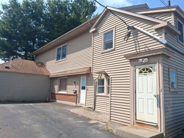 house with 8 bedroom, Worcester MA ES105141396