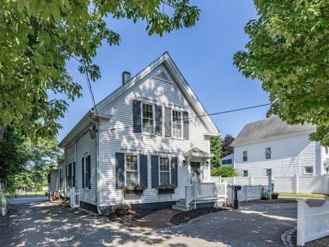house with 8 bedroom, Abington MA ES104442831