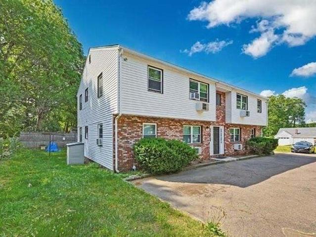 house with 8 bedroom, Attleboro MA ES104191475