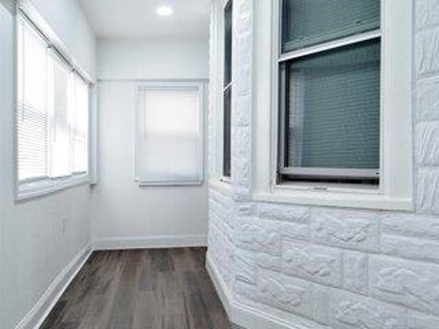 house with 8 bedroom, Bayonne NJ DLS102799068