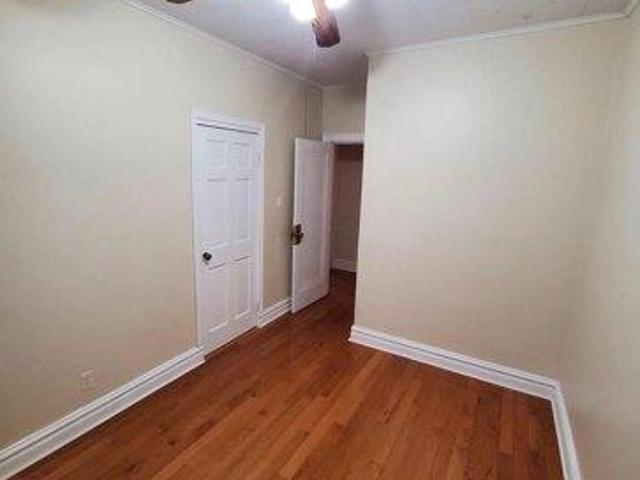 house with 8 bedroom, Bayonne NJ ES104478516