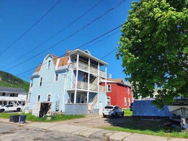 house with 8 bedroom, Berlin NH ES103444256