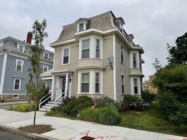 house with 8 bedroom, Beverly MA ES104902854