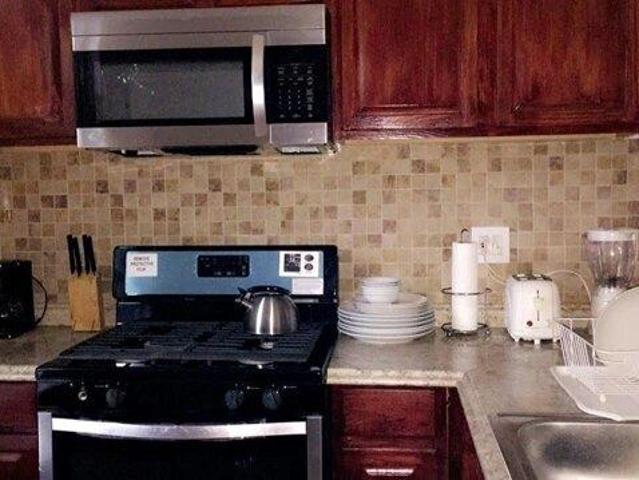 house with 8 bedroom, Boston MA DLS101898003