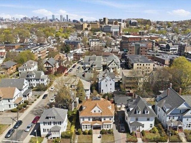 house with 8 bedroom, Boston MA DS103435170