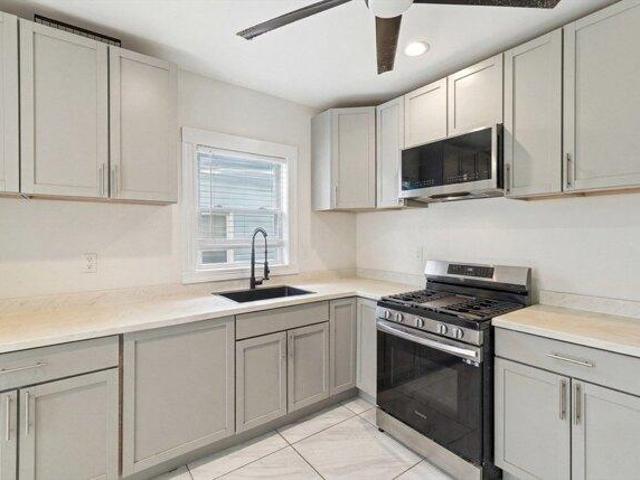 house with 8 bedroom, Boston MA DS104042966