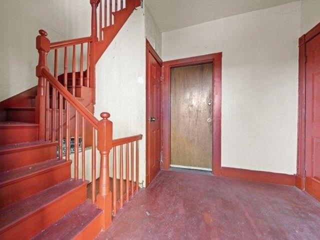 house with 8 bedroom, Boston MA ES103433911