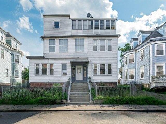 house with 8 bedroom, Boston MA ES104788116