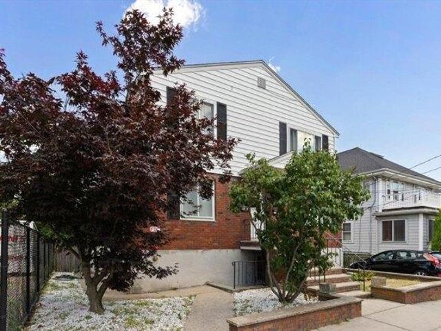 house with 8 bedroom, Boston MA ES104834949