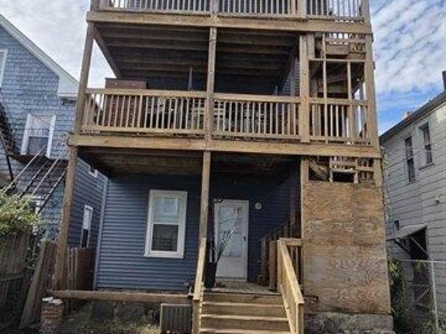 house with 8 bedroom, Boston MA ES105106762