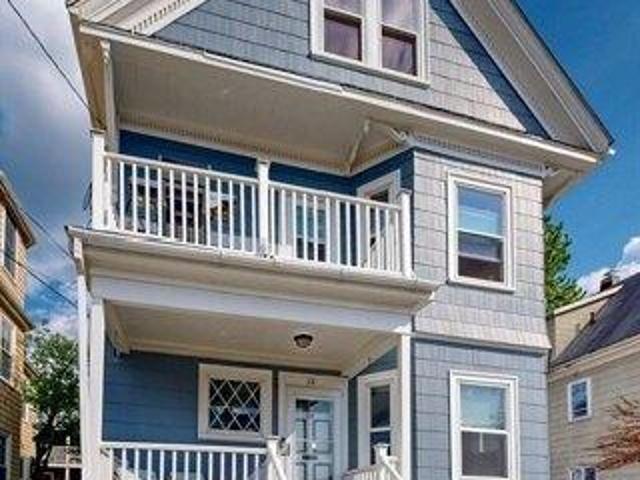house with 8 bedroom, Boston MA ES105113608