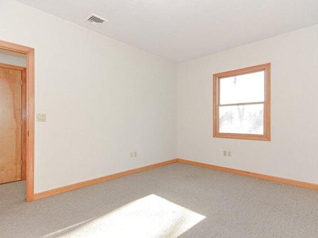 house with 8 bedroom, Boston MA ES105340419