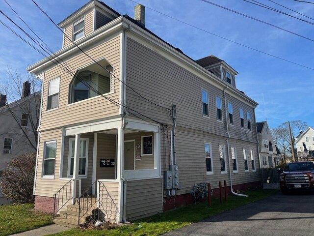 house with 8 bedroom, Brockton MA DLS102371964