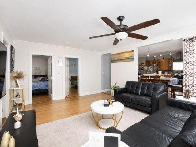 house with 8 bedroom, Brockton MA ES105060920