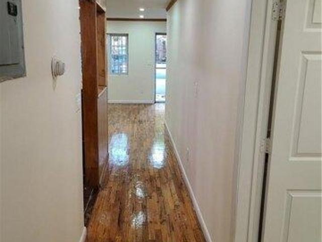 house with 8 bedroom, Brooklyn NY DS103620318