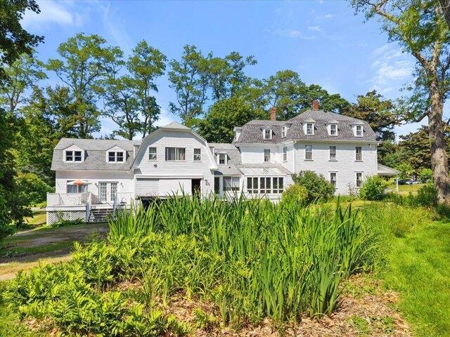house with 8 bedroom, Brooksville ME ES105202343