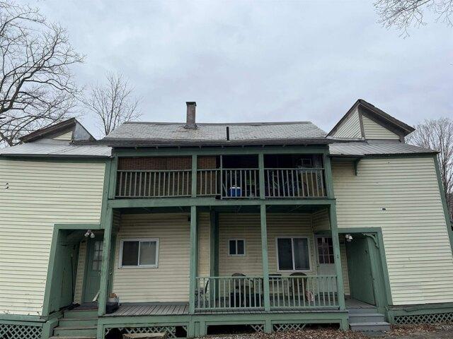 house with 8 bedroom, Brattleboro VT DS104043037