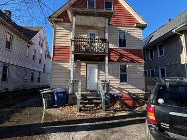 house with 8 bedroom, Bridgeport CT DLS102214617