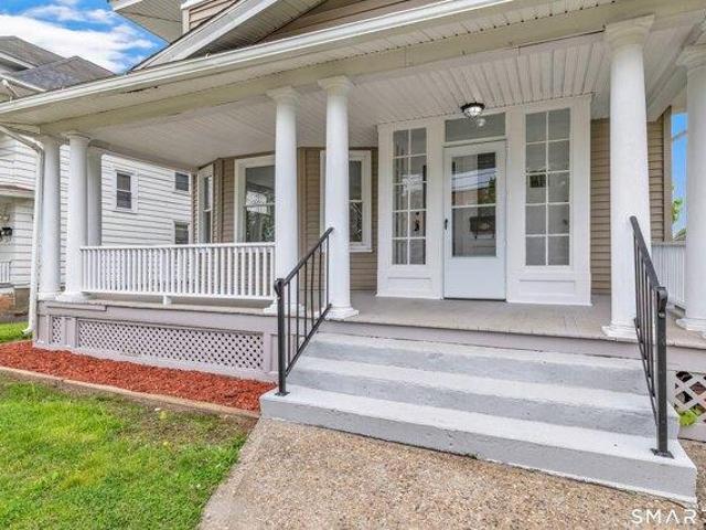 house with 8 bedroom, Bridgeport CT DS103929611