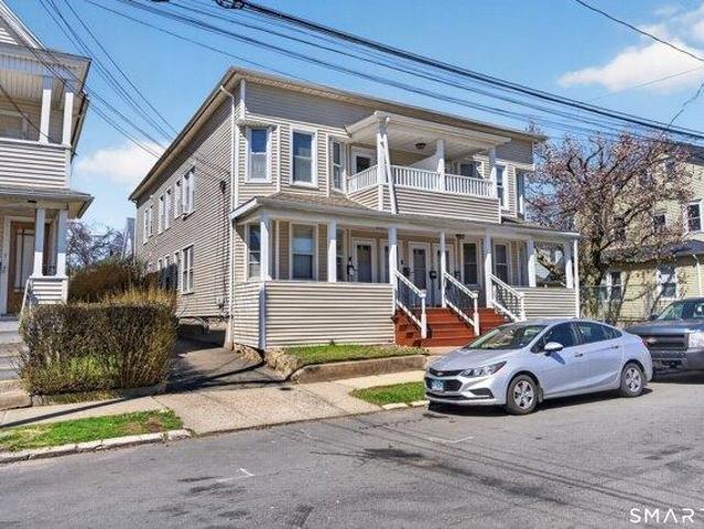 house with 8 bedroom, Bridgeport CT ES103435175