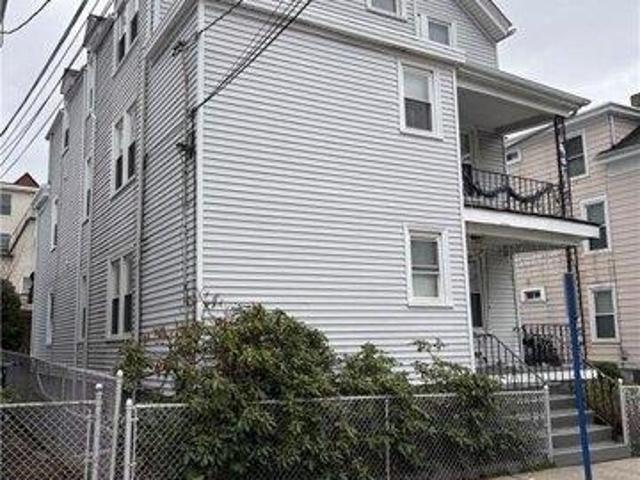 house with 8 bedroom, Central Falls RI DS103128377