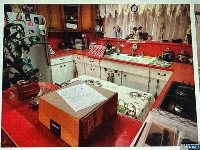 house with 8 bedroom, Cliffside Park NJ ES103666484