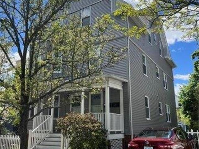 house with 8 bedroom, Cranston RI DS103127136