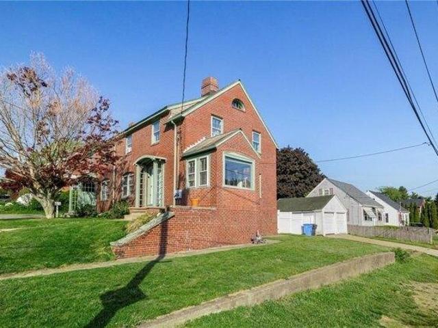 house with 8 bedroom, Cumberland RI DS104441955
