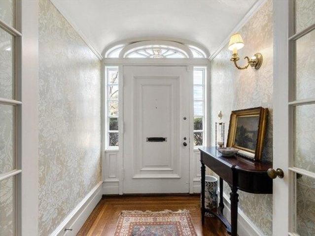 house with 8 bedroom, Dedham MA DLS102860838