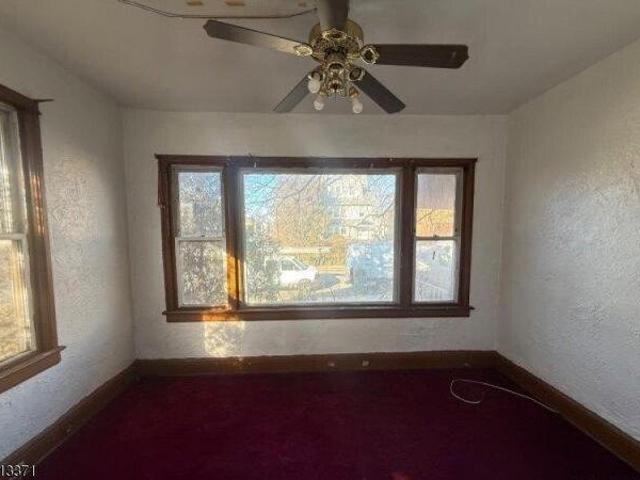 house with 8 bedroom, East Orange NJ DS102318598