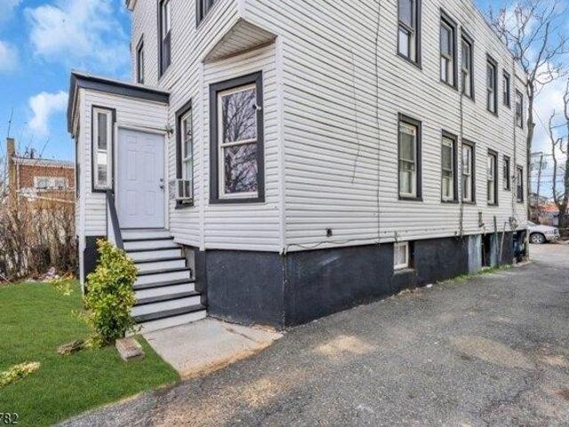 house with 8 bedroom, East Orange NJ ES103159934