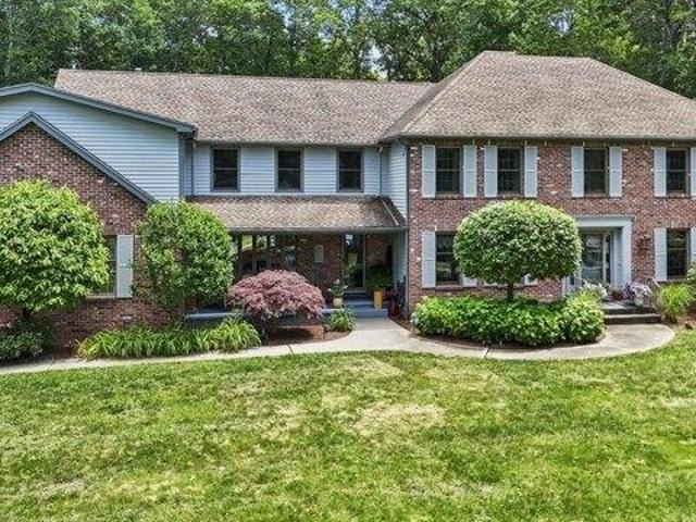 house with 8 bedroom, East Longmeadow MA DS102214268