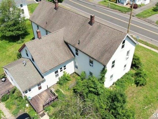 house with 8 bedroom, East Windsor CT DS102762378