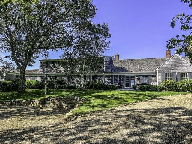 house with 8 bedroom, Edgartown MA DS101895582