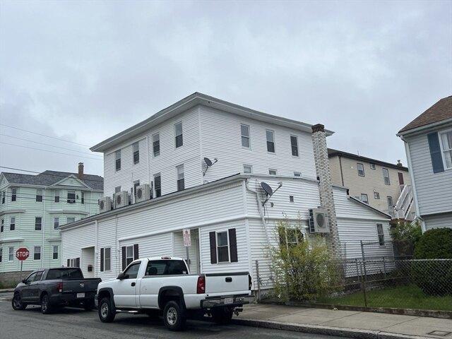 house with 8 bedroom, Fall River MA DS103849948