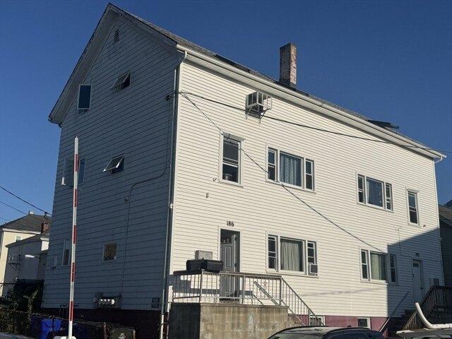 house with 8 bedroom, Fall River MA ES104566738
