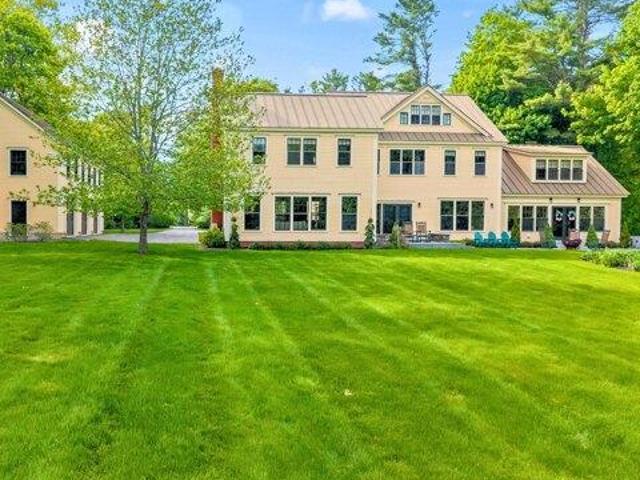 house with 8 bedroom, Falmouth ME ES105116200