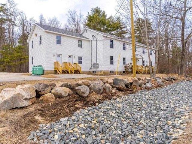house with 8 bedroom, Farmington NH ES104543674