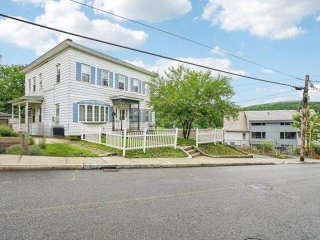 house with 8 bedroom, Fitchburg MA DS104152385