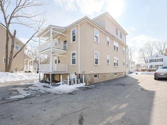 house with 8 bedroom, Framingham MA ES102859799