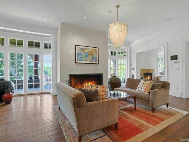 house with 8 bedroom, Garrison NY ES105190932