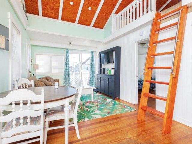 house with 8 bedroom, Hampton NH ES103442763