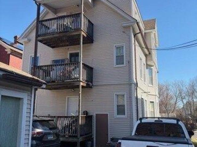 house with 8 bedroom, Hartford CT DLS101748737