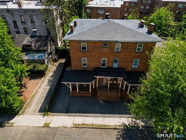 house with 8 bedroom, Hartford CT DLS102562182
