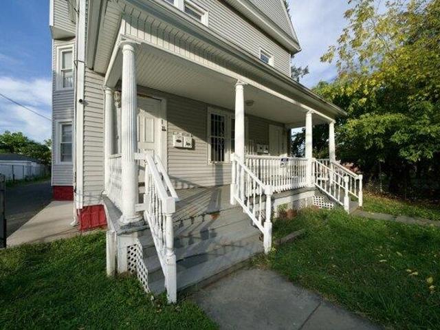 house with 8 bedroom, Hartford CT ES103185812